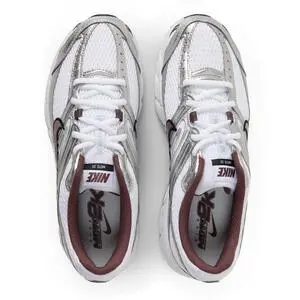 Nike Lightweight Running Shoes - No