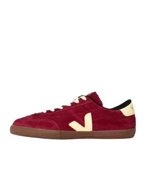 VEJA Low-top Trainers - Red