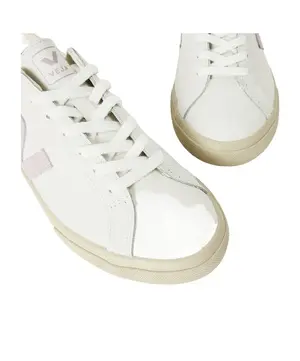 VEJA Minimalist Low-top Sneakers With Suede Detailing
