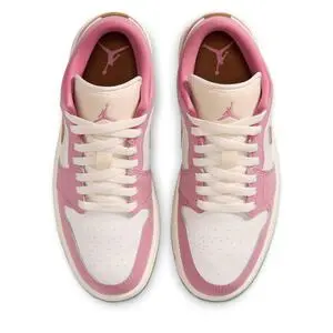 Nike Minimalist Lowtop Sneakers