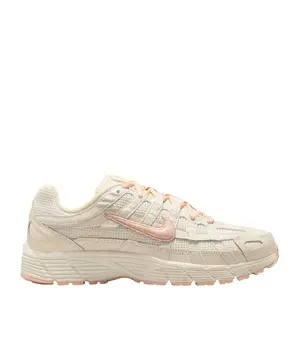 Nike Low Top Casual Sneakers