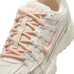 Nike Low Top Casual Sneakers
