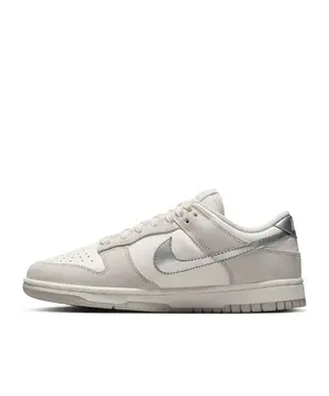 Nike Low-top Trainers - Gray