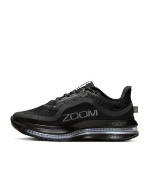 Nike Solid Color Sneakers