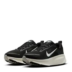 Nike Solid Color Sneakers