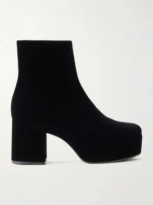 GIANVITO ROSSI Sally Velvet Ankle Boots - Black