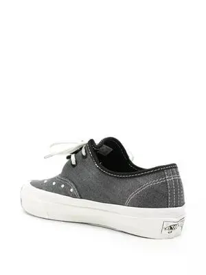 VANS Pearl Embellished Flower Sneakers