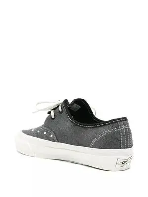 VANS Pearl Embellished Flower Sneakers
