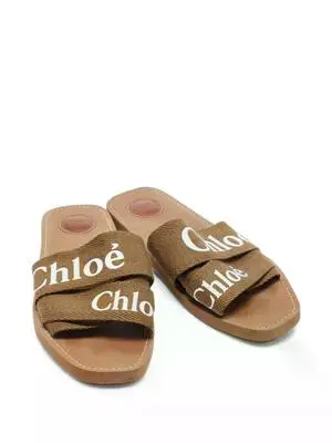Chloé Woody Logo Print Flat Sandals - Brown