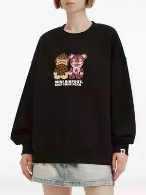 FINGERCROXX Graphic Print Sweatshirt