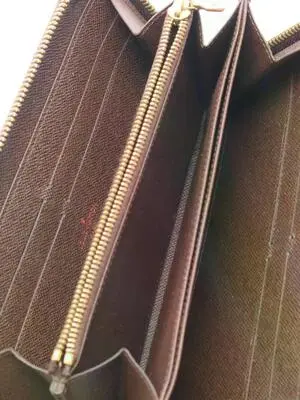 LOUIS VUITTON 2013 Damier Zippy Wallet