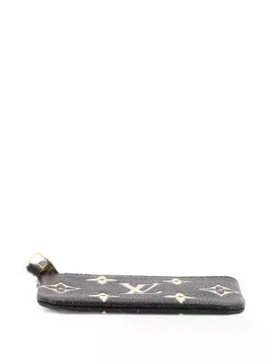 LOUIS VUITTON Key Bicolor Monogram Empreinte Giant Pouch