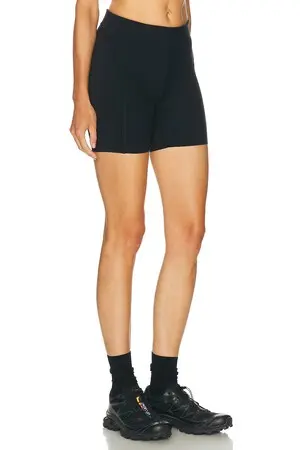 Literary Sport Neale 5" Short