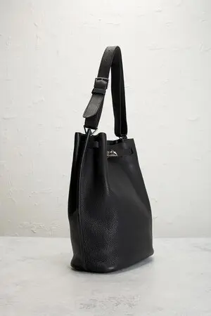 Hermès Togo So Kelly 26 Shoulder Bag