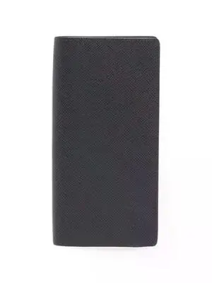 LOUIS VUITTON Brazza Taiga Leather Wallet