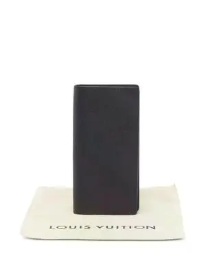 LOUIS VUITTON Brazza Taiga Leather Wallet