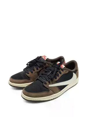 JORDAN X Travis Scott Air 1 Sneakers - Brown