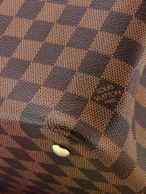LOUIS VUITTON Kensington Damier Tote Bag