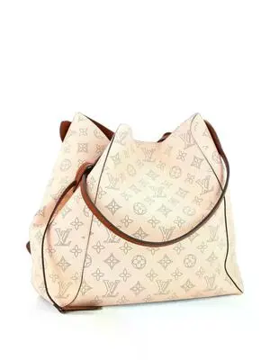 LOUIS VUITTON Mahina Leather Mm Shoulder Bag - Neutrals