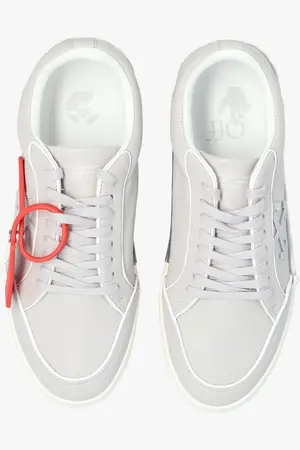 Off-White Low Vulcanized Outlined Leather Sneakers