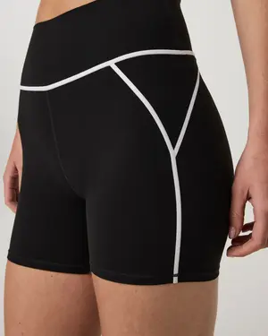 Vuori Allthefeels™ Linework Shorts 4 - Black