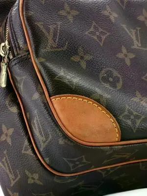 LOUIS VUITTON Monogram Canvas Messenger Bag