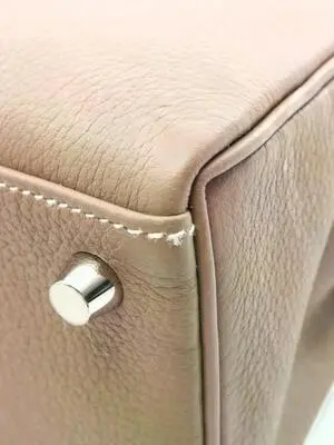 Hermès Kelly 25 Togo Handbag