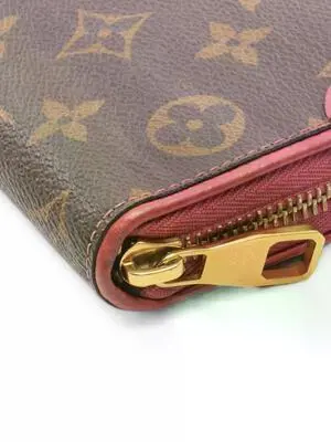 LOUIS VUITTON 2017 Monogram Retiro Zippy Wallet