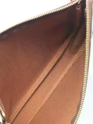 LOUIS VUITTON 2001 Pochette Accessoires Monogram Shoulder Bag