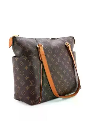 LOUIS VUITTON Monogram Shoulder Bag