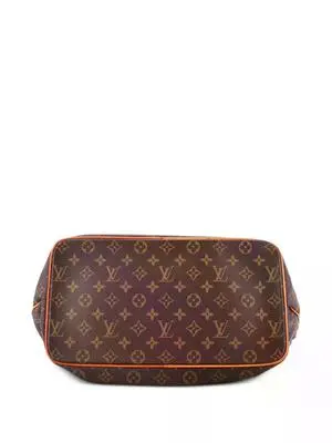 LOUIS VUITTON Monogram Canvas Gm Tote Bag