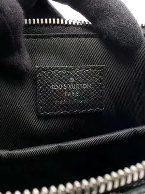 LOUIS VUITTON 2021-2026 Taiga Slim Briefcase Business Bag