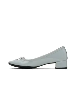 Repetto Round Toe Low Heels