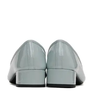 Repetto Round Toe Low Heels