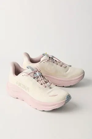 HOKA® Clifton 11 Gtx Sneakers