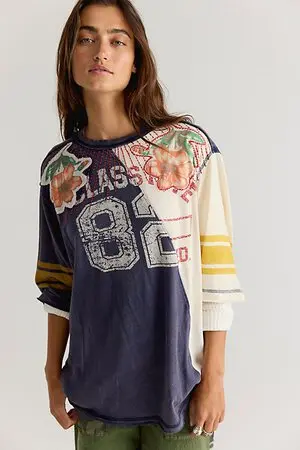 Free People We The Free Nagi Oversized Graphic Tee - Navy Combo