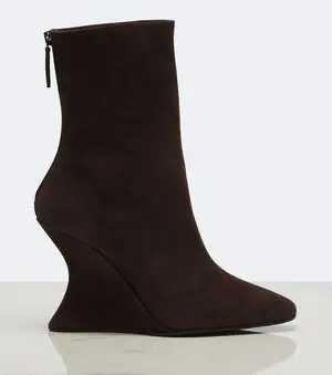 AQUAZZURA Amore Suede Ankle Boots