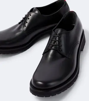 Gucci Leather Derby Shoes