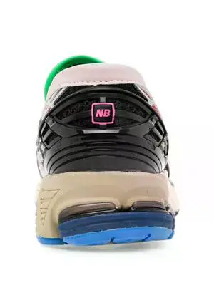 NEW BALANCE 1906l Trainers