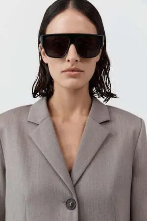 ST. AGNI Linea Oversized Sunglasses - Black/grey