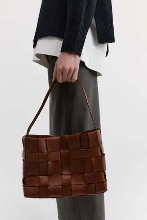 ST. AGNI Woven Mini Tote - Chestnut