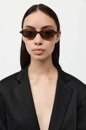 ST. AGNI 90s Slim Oval Sunglasses - Tortoiseshell