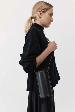 ST. AGNI Cylinder Sling Bag