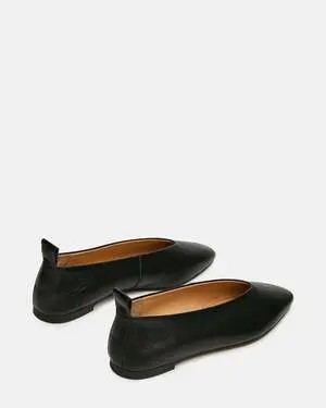 Steve Madden Swanky Almond Toe Ballet Flats