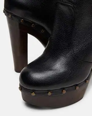 Steve Madden Delmira Block Heel Boots