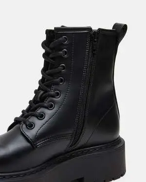 Steve Madden Buffy Lace-up Booties