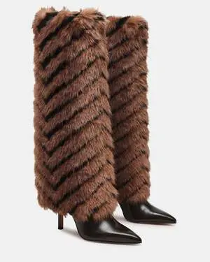 Steve Madden Icon Boot & Kenzi Faux Fur Bag Bundle