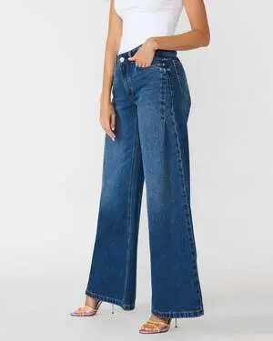 Steve Madden Davina Vinyl Mule Heels