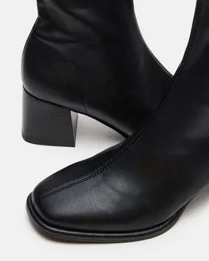 Steve Madden Pammy Block Heel Booties