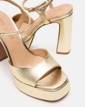 Steve Madden Liandra Block Heels